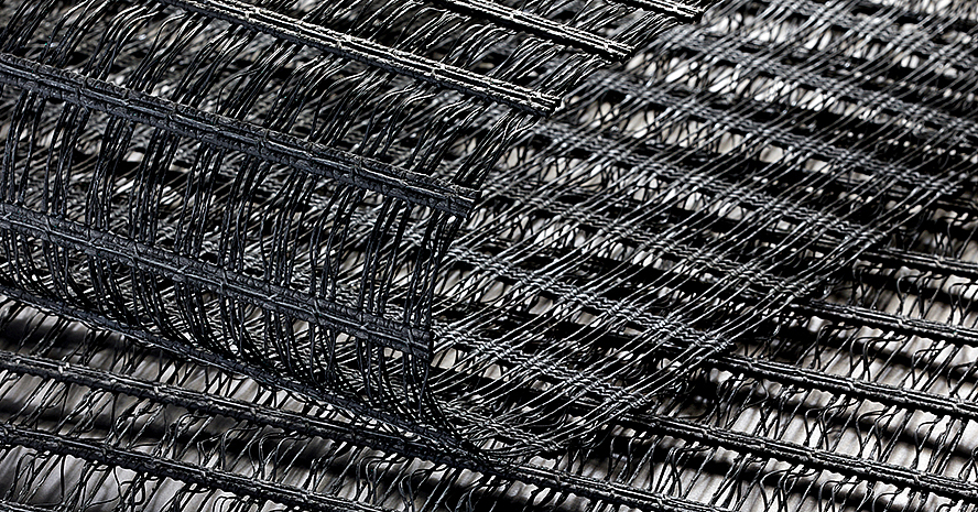 Fortrac 3D geogrid for slope stabilisation