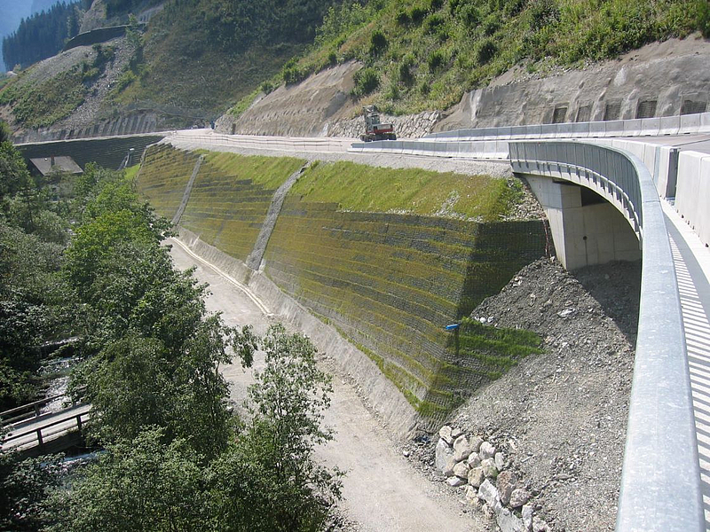 Fortrac geogrid for reinforcement of soils with low bearing capacity