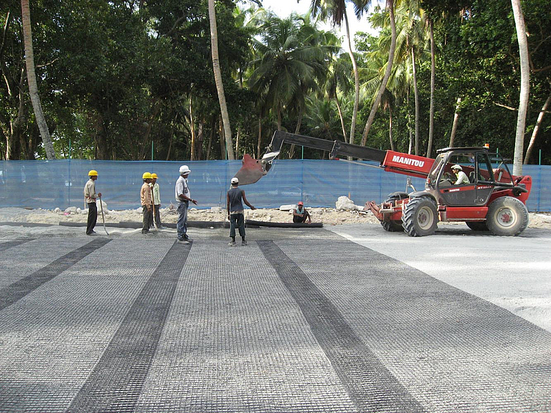 Fortrac geogrid for reinforcement of soils with low bearing capacity