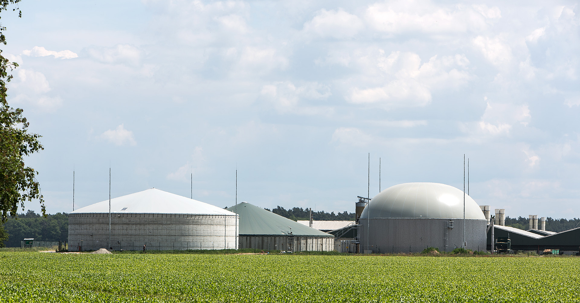Biogas storage tanks & tank covers from HUESKER