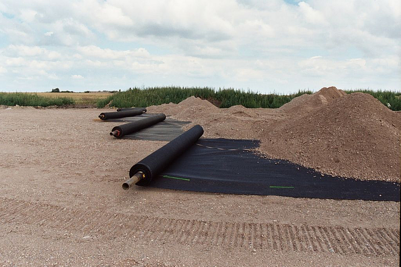 Fortrac geogrid for reinforcement of soils with low bearing capacity